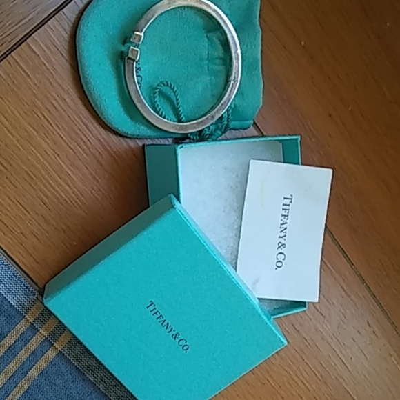Tiffany & Co. | Jewelry | Authentic From Tco Bethesda Md Atlas T 925 ...